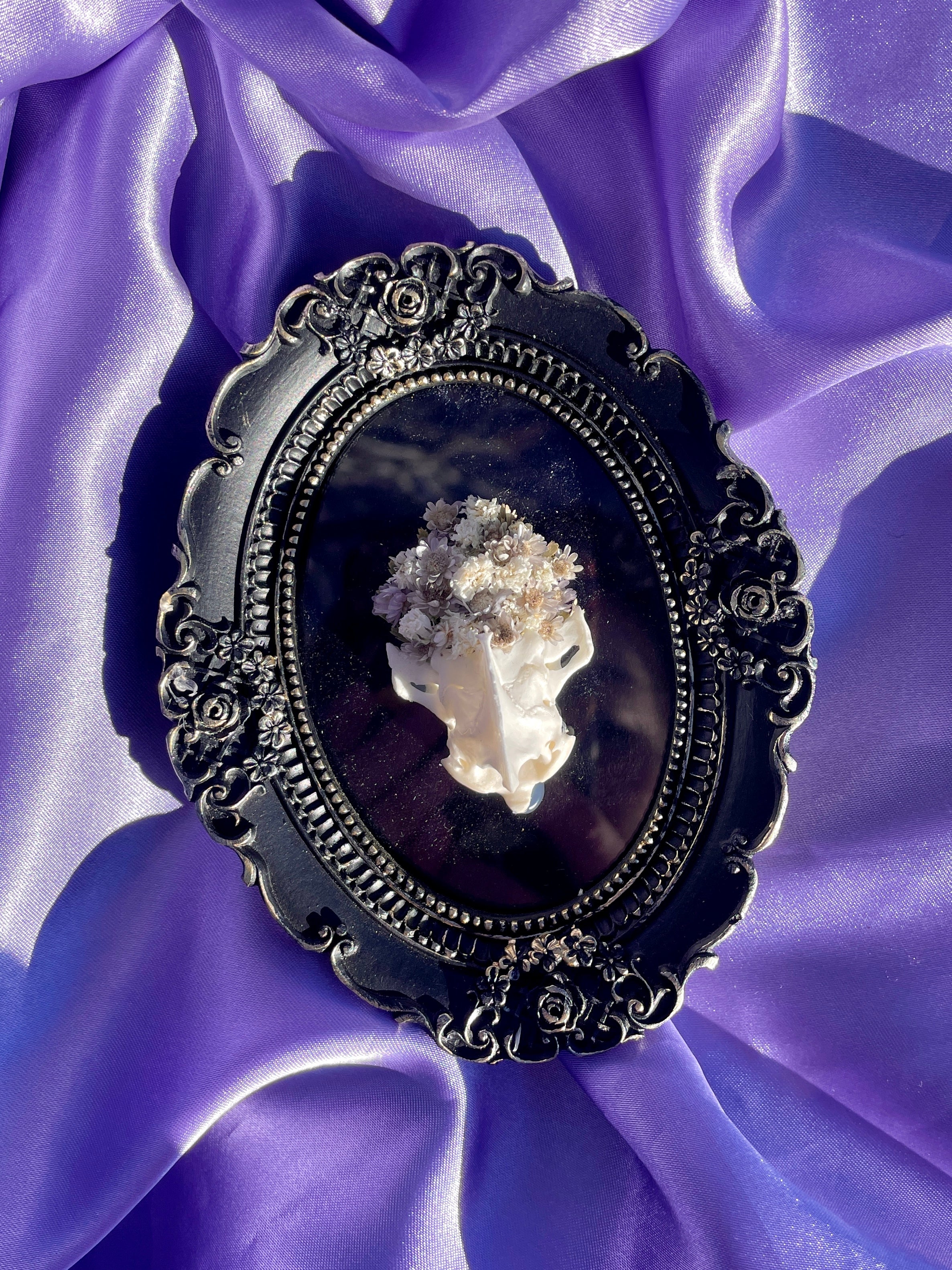 Opossum Vertebrae with Flowers in Mini Victorian Style Frame | Turned ...
